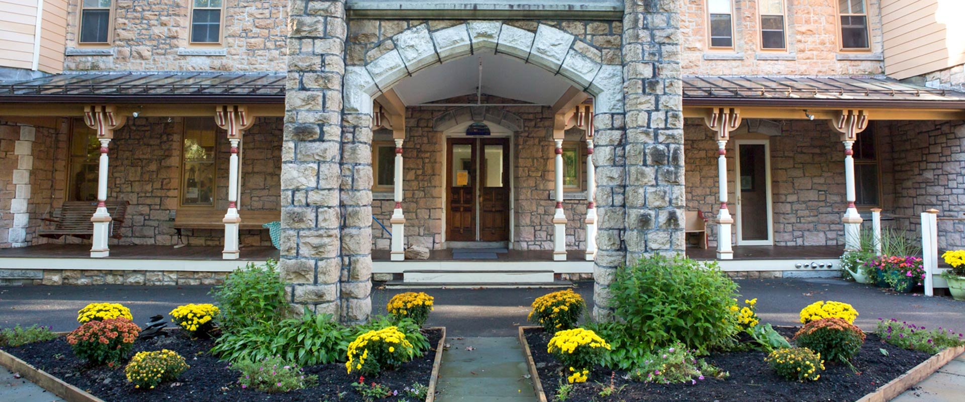 Non-Traditional Boarding Schools | Rock Point School | Burlington, VT