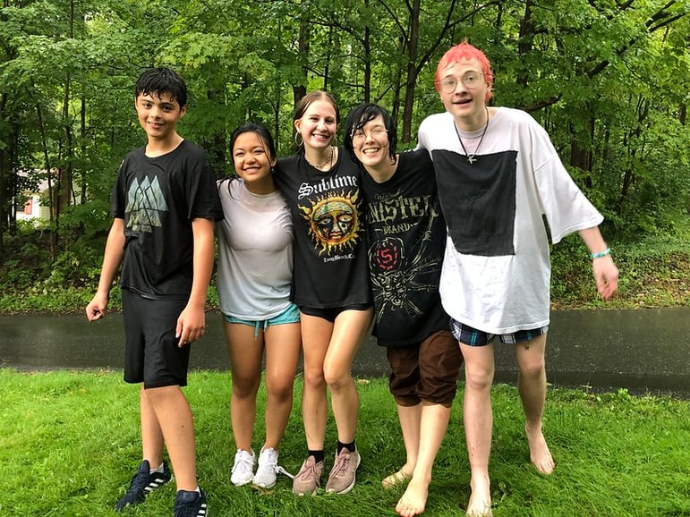 Discover Rock Point School Where Students Fit In and Stand Out